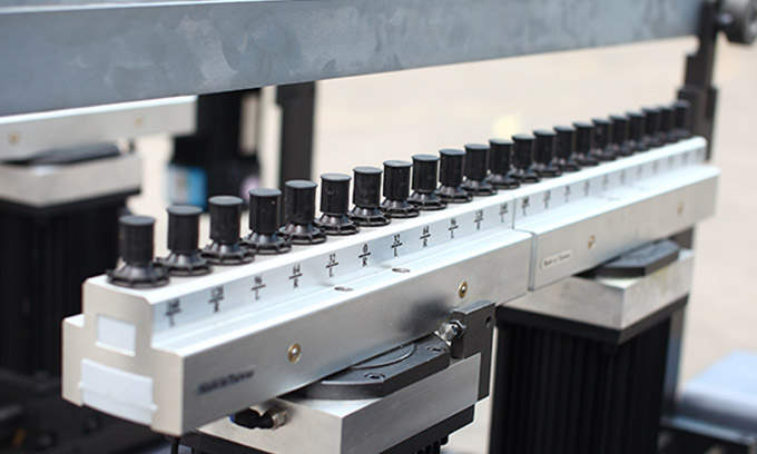 HUAHUA HCL-402 Six Rows Multi Drilling Machine