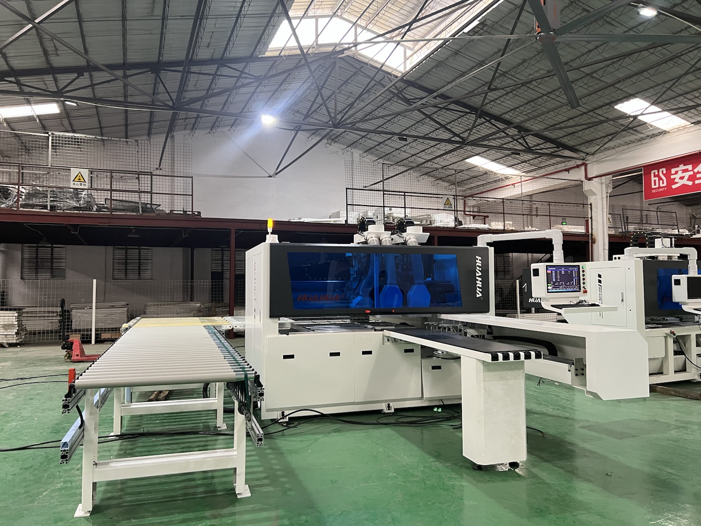 HUAHUA Custom Panel Furniture Production Line